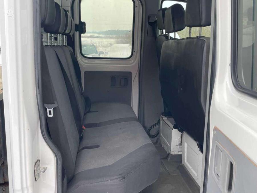 Balts Volkswagen Crafter 2015 Ukmergė, ar dzinēja tilpumu 1.97 L un nobraukumu 223 tūkst. km par 14900 €, foto 7 vietnē AUTOMOTO.COM.LV