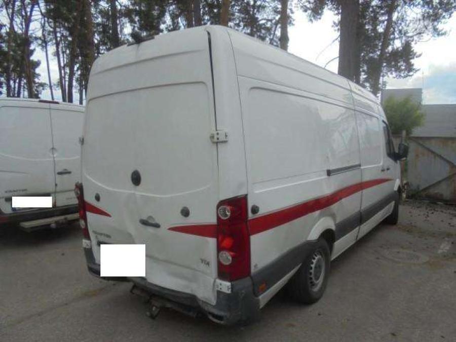Balts Volkswagen Crafter 2015 Anykščiai, ar dzinēja tilpumu 1.97 L un nobraukumu 189 tūkst. km par 3630 €, foto 4 vietnē AUTOMOTO.COM.LV