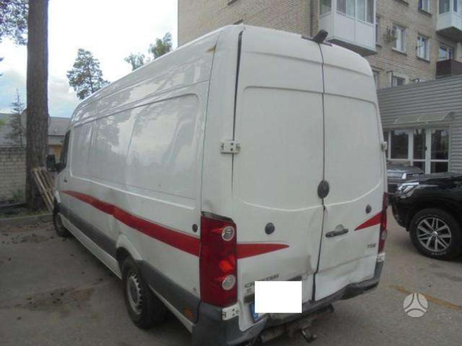 Balts Volkswagen Crafter 2015 Anykščiai, ar dzinēja tilpumu 1.97 L un nobraukumu 189 tūkst. km par 3630 €, foto 5 vietnē AUTOMOTO.COM.LV