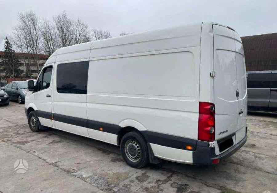 Balts Volkswagen Crafter 2015 Viļņa, ar dzinēja tilpumu 2.00 L un nobraukumu 290 tūkst. km par 8470 €, foto 5 vietnē AUTOMOTO.COM.LV