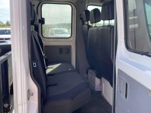 White Volkswagen Crafter 2015 in Ukmerge, with an engine capacity of 1.97 L and mileage of 223 thousand km for 10500 €, photo 7 on AUTOMOTO.COM.LV