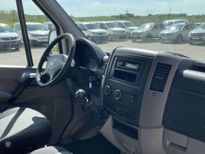 White Volkswagen Crafter 2015 in Ukmerge, with an engine capacity of 1.97 L and mileage of 223 thousand km for 10500 €, photo 9 on AUTOMOTO.COM.LV