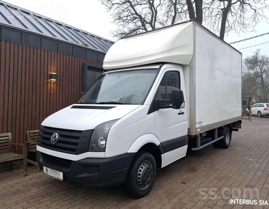 White Volkswagen Crafter 2016 in Riga, with an engine capacity of 2.00 L and mileage of 0 thousand km for 20449 €, photo 3 on AUTOMOTO.COM.LV
