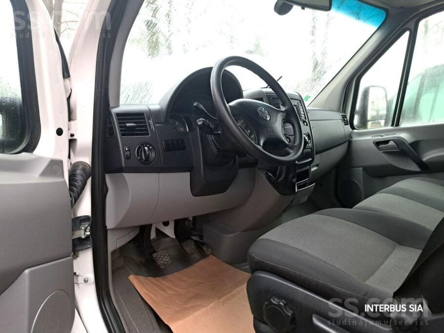 White Volkswagen Crafter 2016 in Riga, with an engine capacity of 2.00 L and mileage of 0 thousand km for 20449 €, photo 11 on AUTOMOTO.COM.LV