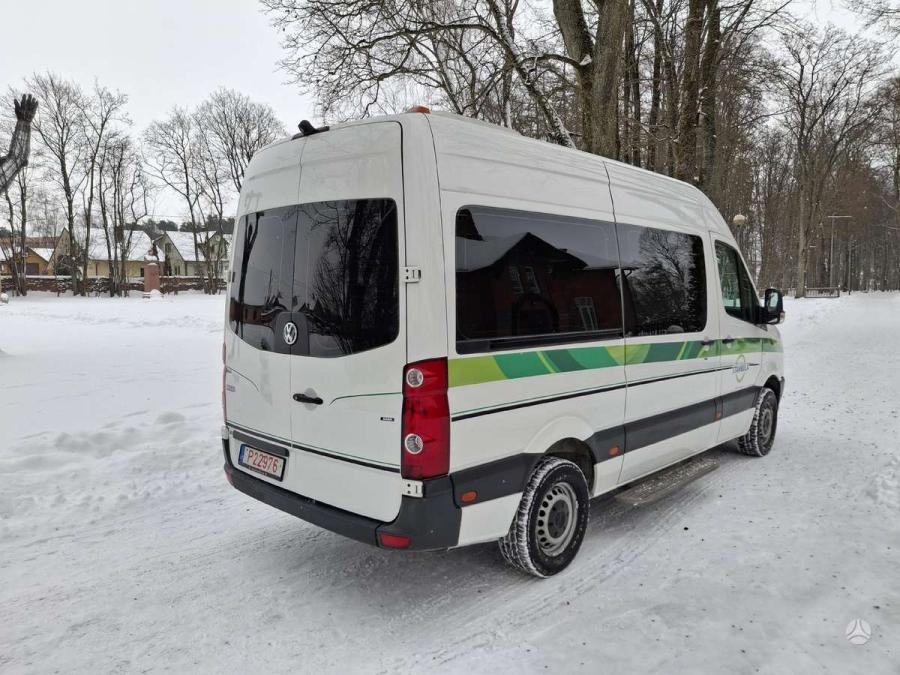 White Volkswagen Crafter 2016 in Jurbarkas, with an engine capacity of 2.00 L and mileage of 172 thousand km for 16800 €, photo 15 on AUTOMOTO.COM.LV