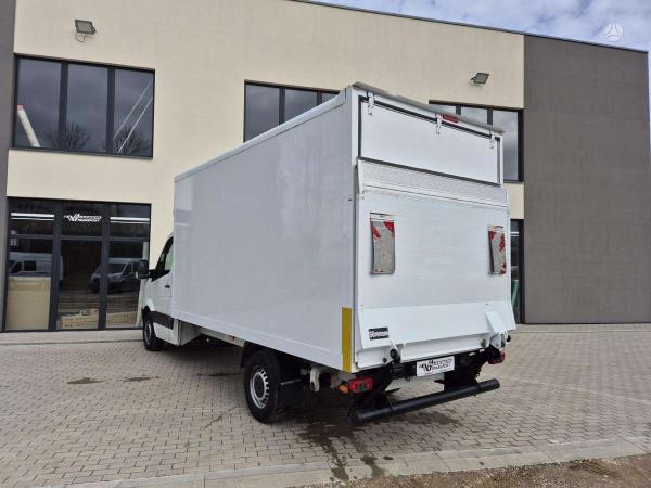 Balts Volkswagen Crafter 2016 Marijampole, ar dzinēja tilpumu 1.97 L un nobraukumu 293 tūkst. km par 12500 €, foto 6 vietnē AUTOMOTO.COM.LV