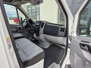 Balts Volkswagen Crafter 2016 Marijampole, ar dzinēja tilpumu 1.97 L un nobraukumu 293 tūkst. km par 12500 €, foto 12 vietnē AUTOMOTO.COM.LV