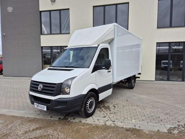 White Volkswagen Crafter 2016 in Marijampole, with an engine capacity of 1.97 L and mileage of 293 thousand km for 12500 €, photo 3 on AUTOMOTO.COM.LV