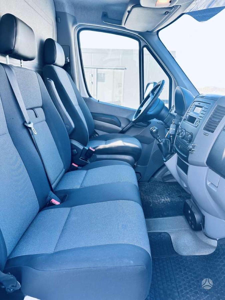 Balts Volkswagen Crafter 2016 Viļņa, ar dzinēja tilpumu 1.97 L un nobraukumu 370 tūkst. km par 10900 €, foto 17 vietnē AUTOMOTO.COM.LV