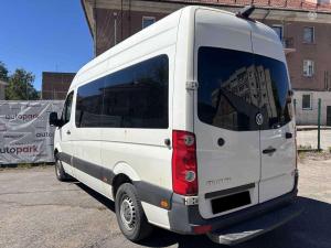 White Volkswagen Crafter 2016 in Klaipeda, with an engine capacity of 1.97 L and mileage of 392 thousand km for 9000 €, photo 5 on AUTOMOTO.COM.LV