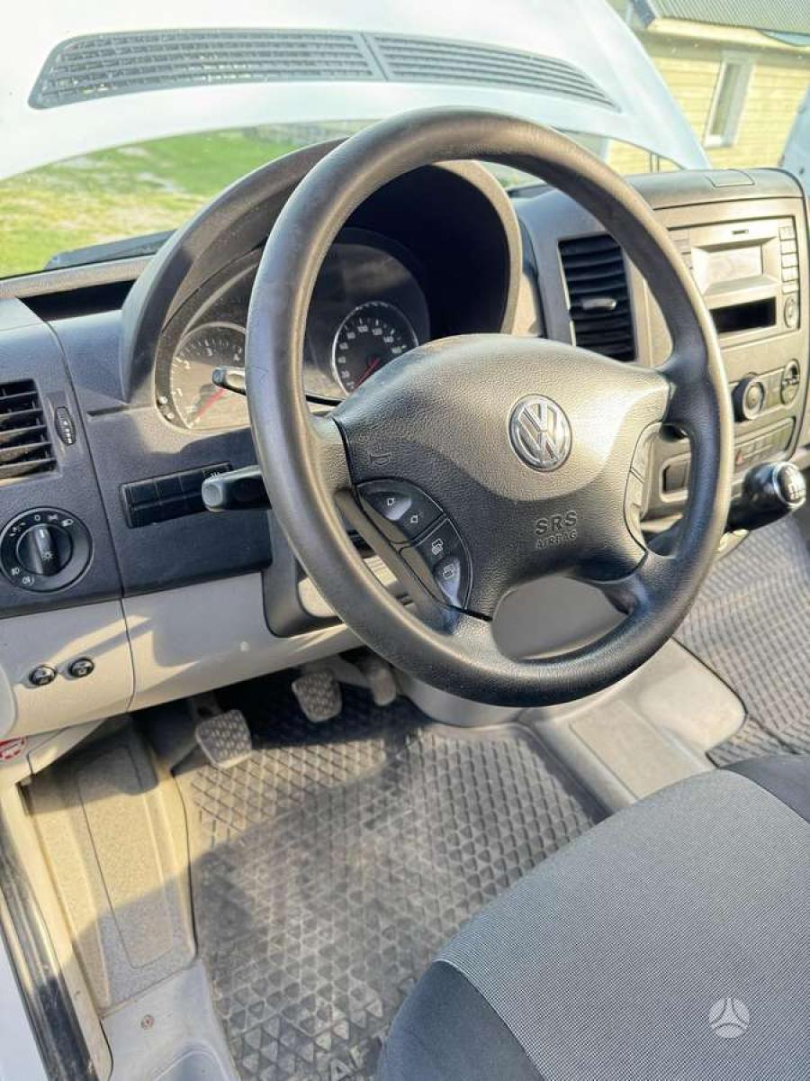 Balts Volkswagen Crafter 2016 Šalčininkai, ar dzinēja tilpumu 1.97 L un nobraukumu 242 tūkst. km par 4500 €, foto 9 vietnē AUTOMOTO.COM.LV