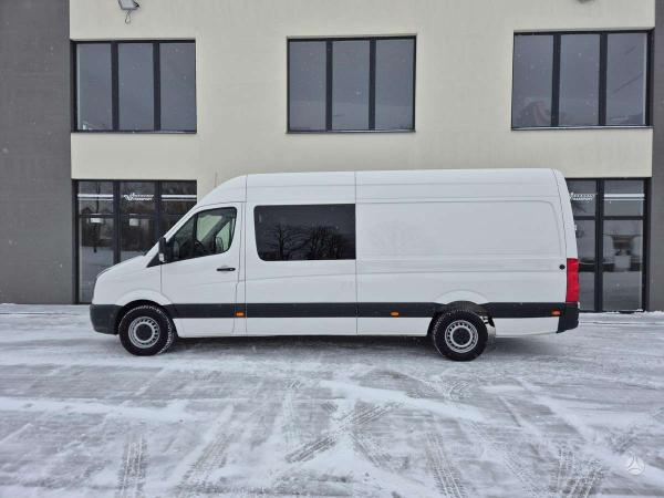 White Volkswagen Crafter 2017 in Marijampole, with an engine capacity of 1.97 L and mileage of 248 thousand km for 14500 €, photo 5 on AUTOMOTO.COM.LV