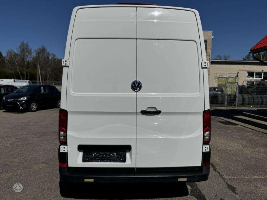 Balts Volkswagen Crafter 2017 Radviliškis, ar dzinēja tilpumu 1.97 L un nobraukumu 196 tūkst. km par 17726 €, foto 9 vietnē AUTOMOTO.COM.LV