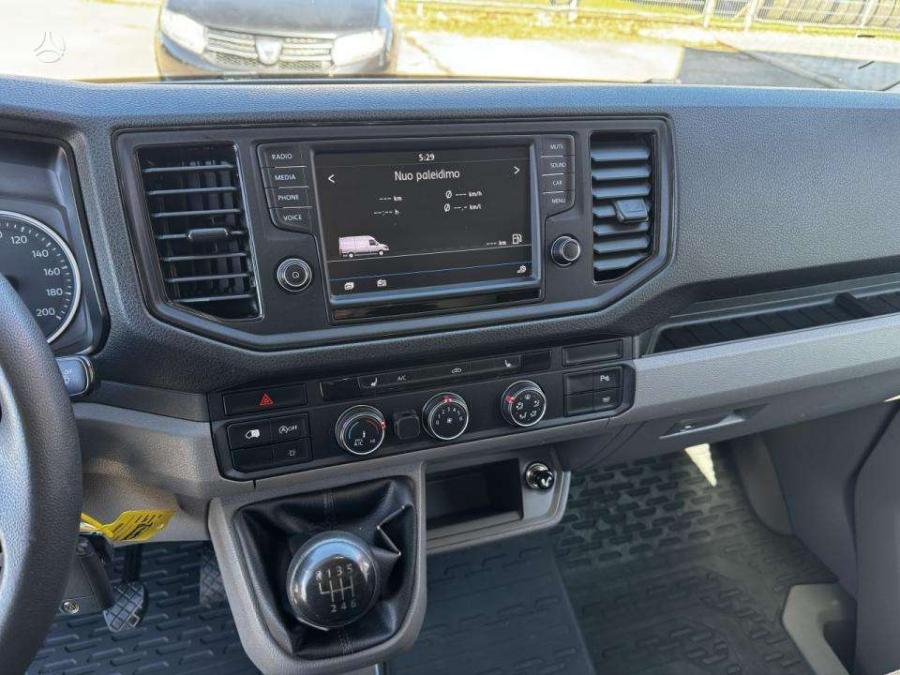 Balts Volkswagen Crafter 2017 Radviliškis, ar dzinēja tilpumu 1.97 L un nobraukumu 196 tūkst. km par 17726 €, foto 17 vietnē AUTOMOTO.COM.LV