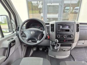 White Volkswagen Crafter 2017 in Marijampole, with an engine capacity of 1.97 L and mileage of 229 thousand km for 15500 €, photo 21 on AUTOMOTO.COM.LV