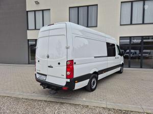 White Volkswagen Crafter 2017 in Marijampole, with an engine capacity of 1.97 L and mileage of 229 thousand km for 15500 €, photo 7 on AUTOMOTO.COM.LV