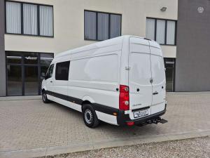 White Volkswagen Crafter 2017 in Marijampole, with an engine capacity of 1.97 L and mileage of 229 thousand km for 15500 €, photo 10 on AUTOMOTO.COM.LV