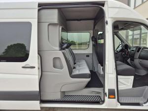 White Volkswagen Crafter 2017 in Marijampole, with an engine capacity of 1.97 L and mileage of 229 thousand km for 15500 €, photo 30 on AUTOMOTO.COM.LV