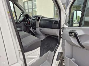 White Volkswagen Crafter 2017 in Marijampole, with an engine capacity of 1.97 L and mileage of 229 thousand km for 15500 €, photo 34 on AUTOMOTO.COM.LV