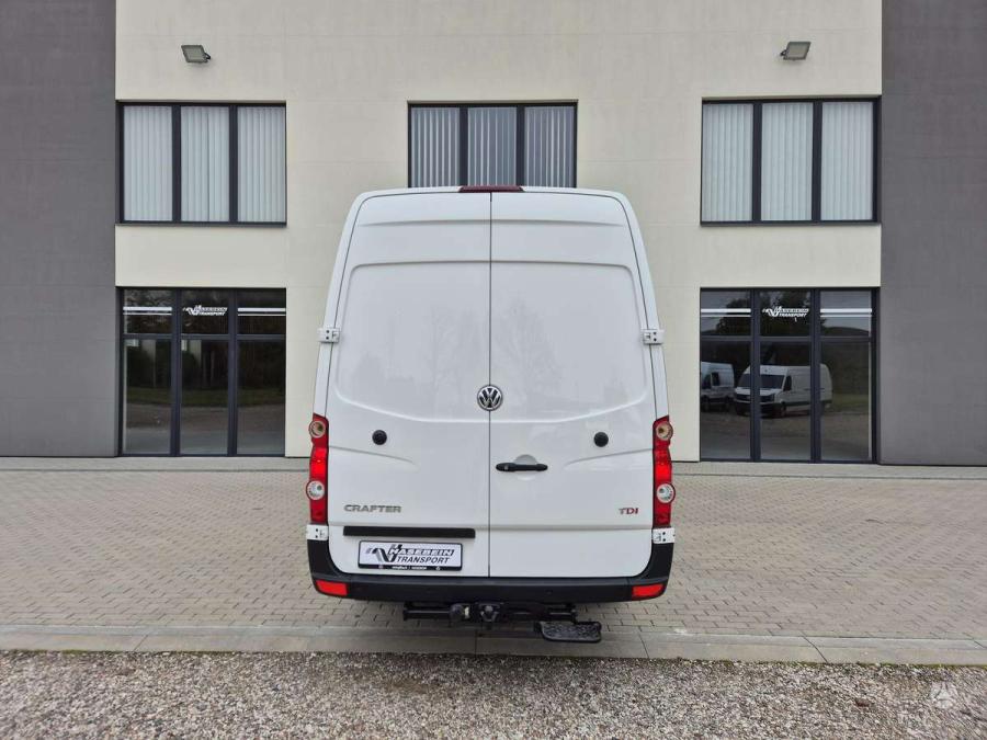 Balts Volkswagen Crafter 2017 Marijampole, ar dzinēja tilpumu 1.97 L un nobraukumu 229 tūkst. km par 14500 €, foto 8 vietnē AUTOMOTO.COM.LV