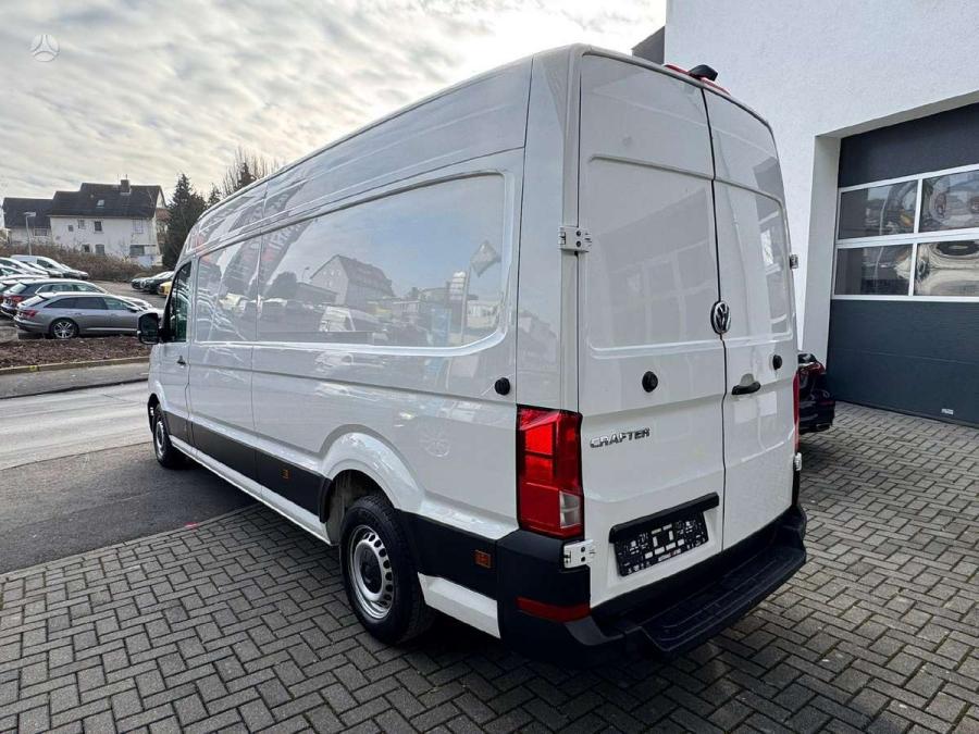 Balts Volkswagen Crafter 2018 Klaipėda, ar dzinēja tilpumu 1.97 L un nobraukumu 195 tūkst. km par 12990 €, foto 6 vietnē AUTOMOTO.COM.LV