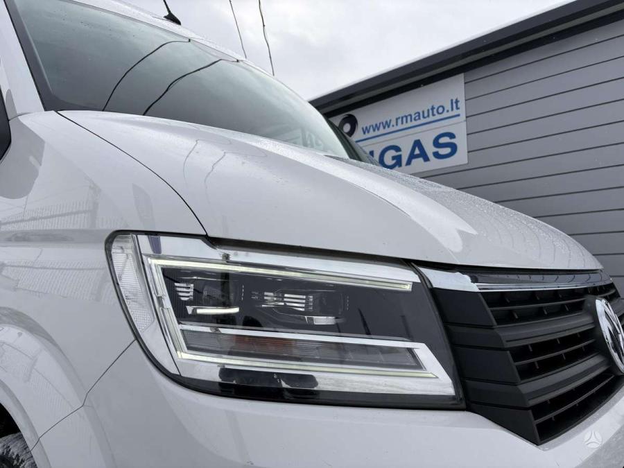 Balts Volkswagen Crafter 2018 Panevēža, ar dzinēja tilpumu 1.97 L un nobraukumu 240 tūkst. km par 19700 €, foto 4 vietnē AUTOMOTO.COM.LV