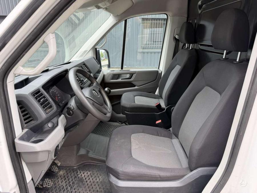 Balts Volkswagen Crafter 2018 Kauņa, ar dzinēja tilpumu 2.00 L un nobraukumu 289 tūkst. km par 9800 €, foto 13 vietnē AUTOMOTO.COM.LV