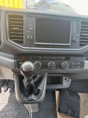 White Volkswagen Crafter 2018 in Klaipeda, with an engine capacity of 1.97 L and mileage of 380 thousand km for 7300 €, photo 22 on AUTOMOTO.COM.LV