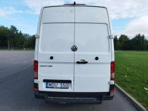 White Volkswagen Crafter 2018 in Panevezys, with an engine capacity of 2.00 L and mileage of 285 thousand km for 10400 €, photo 5 on AUTOMOTO.COM.LV