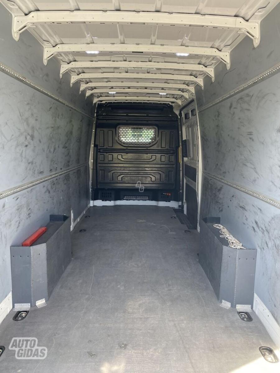 Balts Volkswagen Crafter 2018 Utena, ar dzinēja tilpumu 2.00 L un nobraukumu 268 tūkst. km par 14500 €, foto 7 vietnē AUTOMOTO.COM.LV