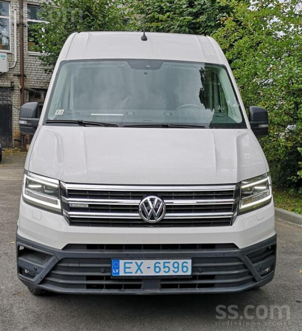 White Volkswagen Crafter 2019 in Riga, with an engine capacity of 0.00 L and mileage of 56 thousand km for 14900 €, photo 6 on AUTOMOTO.COM.LV