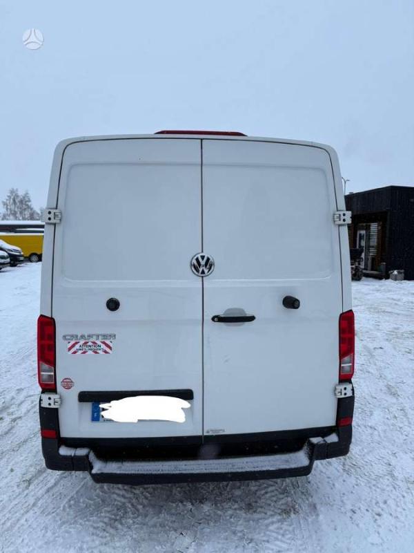 White Volkswagen Crafter 2019 in Kaunas, with an engine capacity of 2.00 L and mileage of 500 thousand km for 8950 €, photo 8 on AUTOMOTO.COM.LV