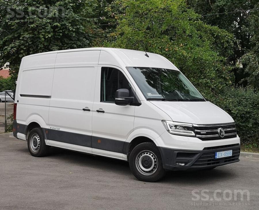 Balts Volkswagen Crafter 2019 Rīga, ar dzinēja tilpumu 2.00 L un nobraukumu 56 tūkst. km par 14900 €, foto 1 vietnē AUTOMOTO.COM.LV