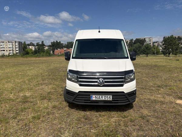 White Volkswagen Crafter 2019 in Visaginas, with an engine capacity of 2.00 L and mileage of 284 thousand km for 15000 €, photo 1 on AUTOMOTO.COM.LV