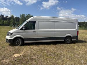 White Volkswagen Crafter 2019 in Visaginas, with an engine capacity of 2.00 L and mileage of 284 thousand km for 15000 €, photo 3 on AUTOMOTO.COM.LV