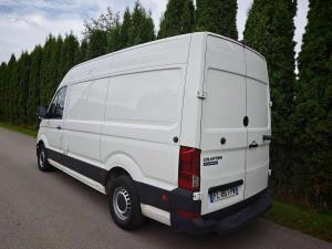 White Volkswagen Crafter 2019 in Taurage, with an engine capacity of 2.00 L and mileage of 216 thousand km for 15800 €, photo 4 on AUTOMOTO.COM.LV