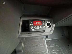 White Volkswagen Crafter 2019 in Taurage, with an engine capacity of 2.00 L and mileage of 216 thousand km for 15800 €, photo 20 on AUTOMOTO.COM.LV