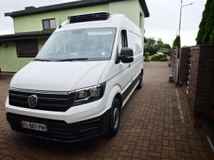 White Volkswagen Crafter 2019 in Taurage, with an engine capacity of 2.00 L and mileage of 217 thousand km for 15400 €, photo 3 on AUTOMOTO.COM.LV