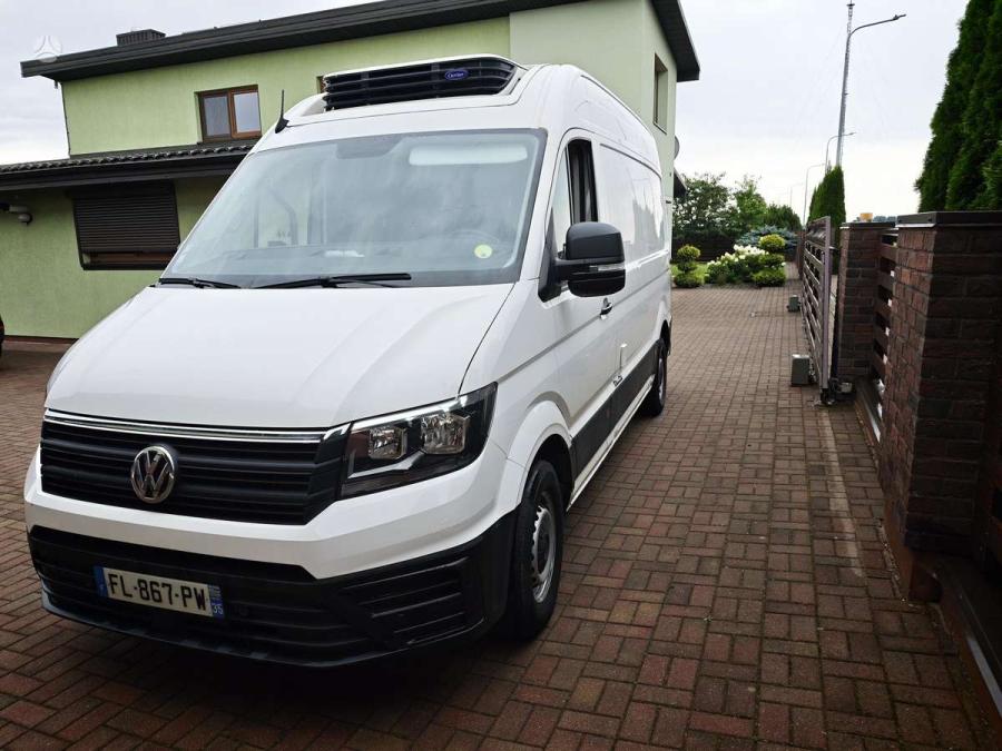 White Volkswagen Crafter 2019 in Taurage, with an engine capacity of 2.00 L and mileage of 217 thousand km for 15400 €, photo 3 on AUTOMOTO.COM.LV