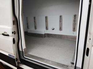 White Volkswagen Crafter 2019 in Taurage, with an engine capacity of 2.00 L and mileage of 217 thousand km for 15400 €, photo 15 on AUTOMOTO.COM.LV