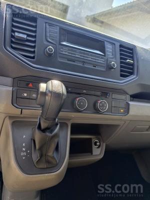 Balts Volkswagen Crafter 2019 Rīga, ar dzinēja tilpumu 2.00 L un nobraukumu 225 tūkst. km par 10750 €, foto 4 vietnē AUTOMOTO.COM.LV