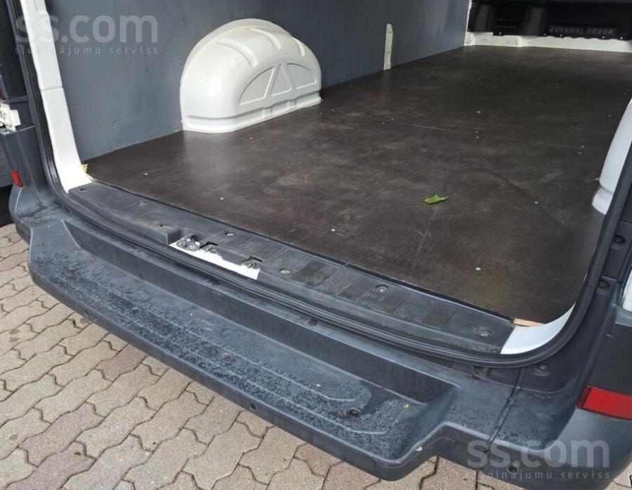 White Volkswagen Crafter 2019 in Riga, with an engine capacity of 2.00 L and mileage of 0 thousand km for 21175 €, photo 13 on AUTOMOTO.COM.LV
