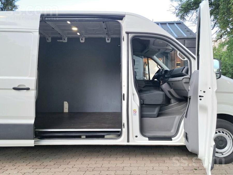 White Volkswagen Crafter 2019 in Riga, with an engine capacity of 2.00 L and mileage of 0 thousand km for 21175 €, photo 14 on AUTOMOTO.COM.LV