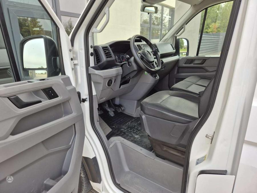 Balts Volkswagen Crafter 2019 Marijampole, ar dzinēja tilpumu 1.97 L un nobraukumu 205 tūkst. km par 17500 €, foto 12 vietnē AUTOMOTO.COM.LV