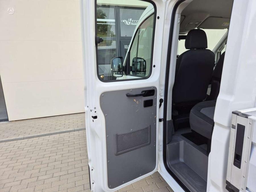 Balts Volkswagen Crafter 2019 Marijampole, ar dzinēja tilpumu 1.97 L un nobraukumu 205 tūkst. km par 17500 €, foto 17 vietnē AUTOMOTO.COM.LV