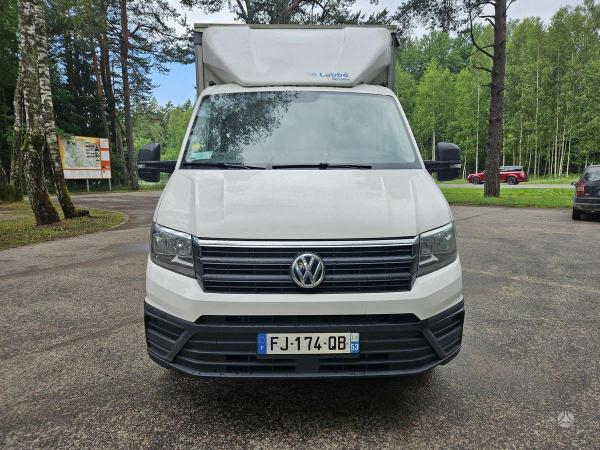 White Volkswagen Crafter 2019 in Taurage, with an engine capacity of 2.00 L and mileage of 265 thousand km for 12500 €, photo 1 on AUTOMOTO.COM.LV