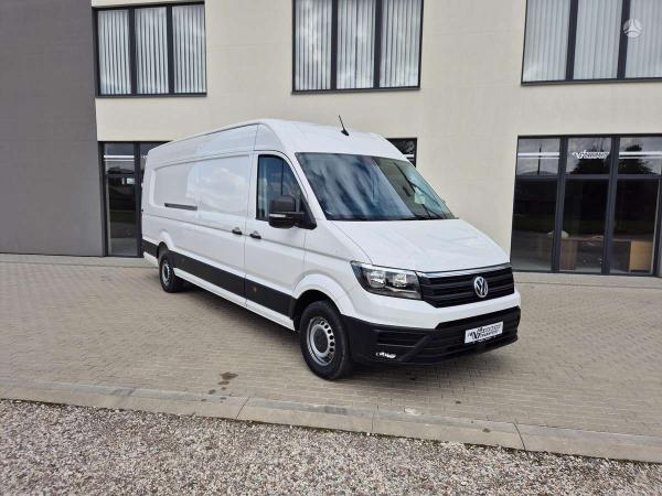 White Volkswagen Crafter 2019 in Marijampole, with an engine capacity of 1.97 L and mileage of 258 thousand km for 17500 €, photo 1 on AUTOMOTO.COM.LV