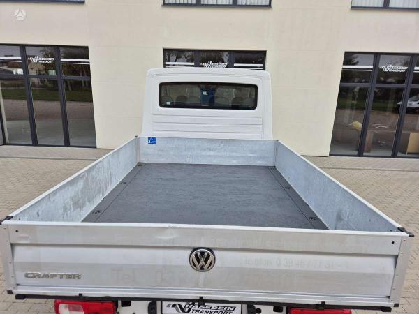White Volkswagen Crafter 2019 in Marijampole, with an engine capacity of 1.97 L and mileage of 205 thousand km for 17500 €, photo 10 on AUTOMOTO.COM.LV