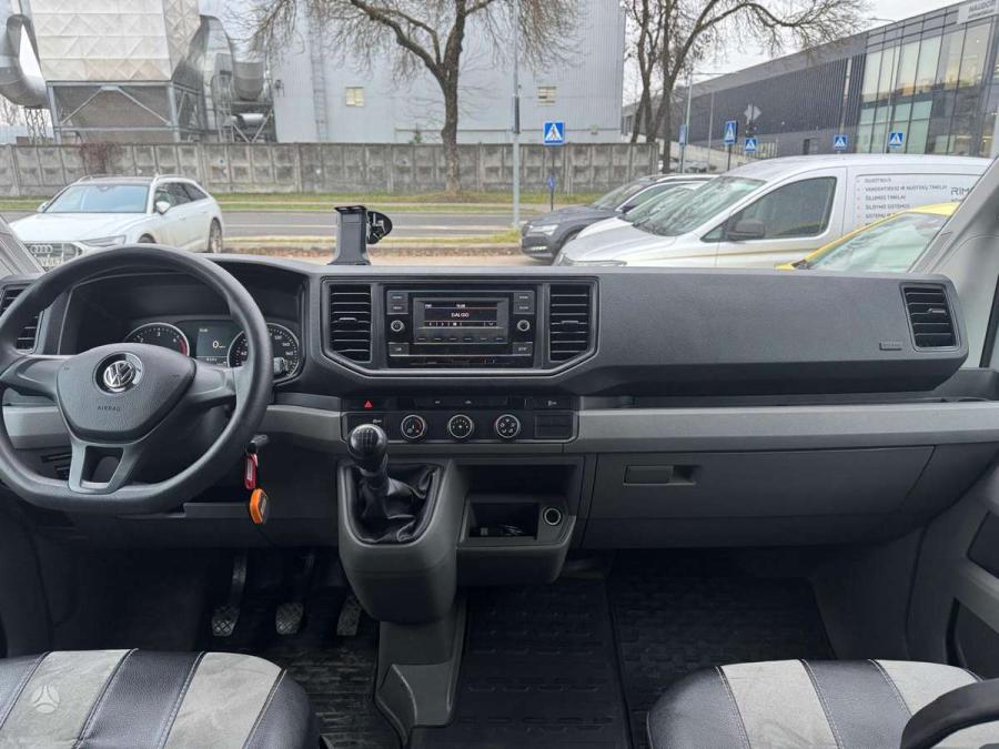 Balts Volkswagen Crafter 2020 Viļņa, ar dzinēja tilpumu 2.00 L un nobraukumu 192 tūkst. km par 15800 €, foto 4 vietnē AUTOMOTO.COM.LV