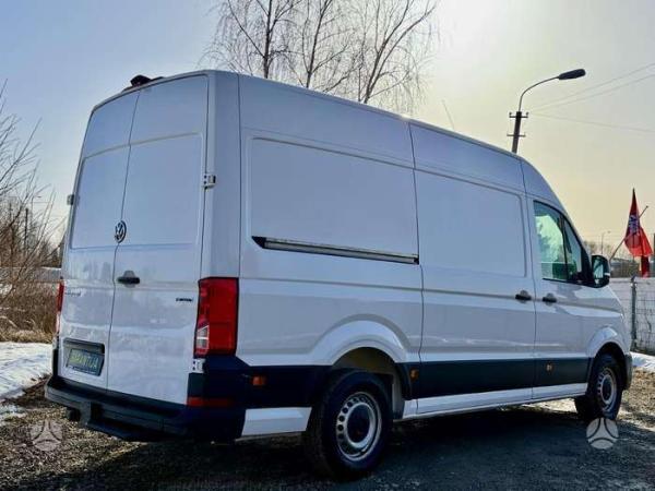 White Volkswagen Crafter 2020 in Siauliai, with an engine capacity of 2.00 L and mileage of 129 thousand km for 25900 €, photo 4 on AUTOMOTO.COM.LV